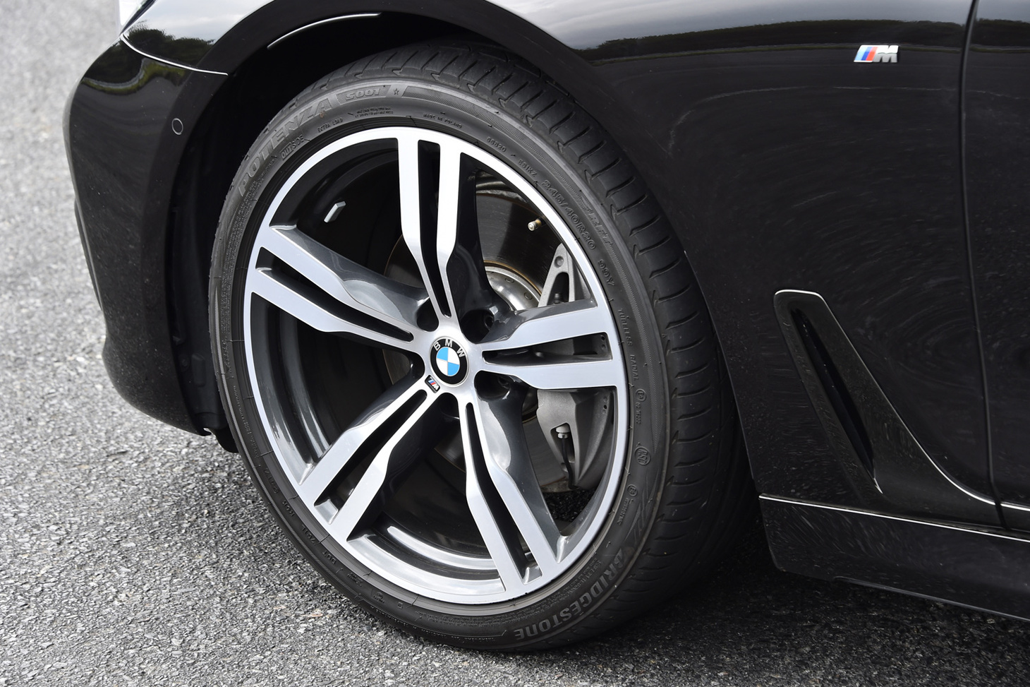 BMW 740d xDrive Mスポーツ（4WD/8AT）【試乗記】 の画像24枚 - webCG