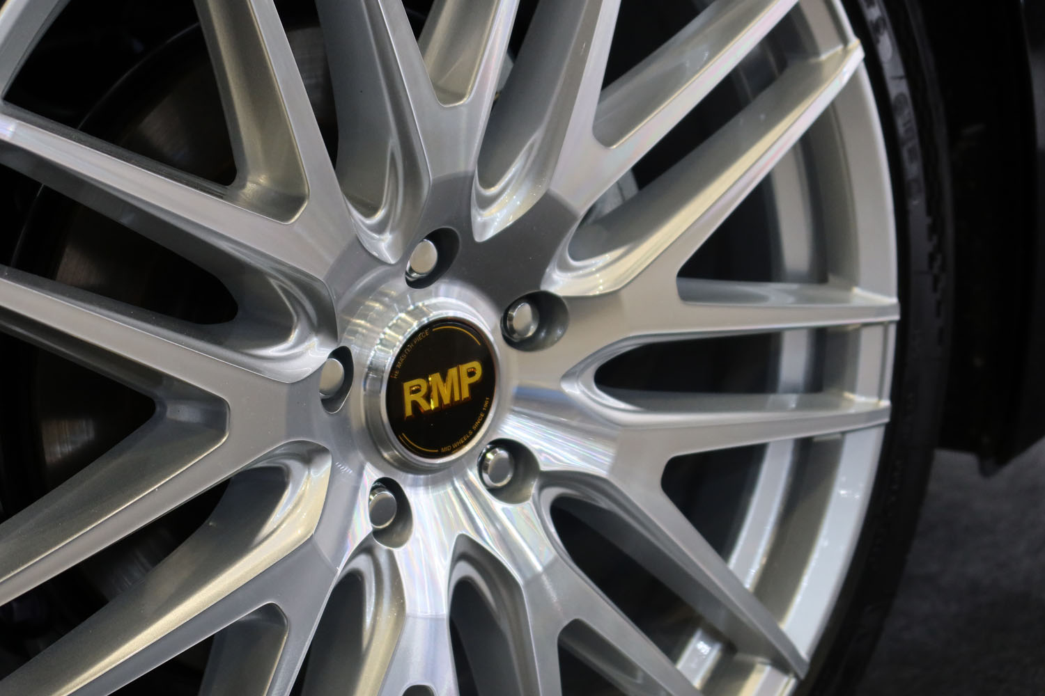 こだわりの逸品 MIDホイールを知る 【安全・安心のものづくりを目指して＜AD＞】 - webCG