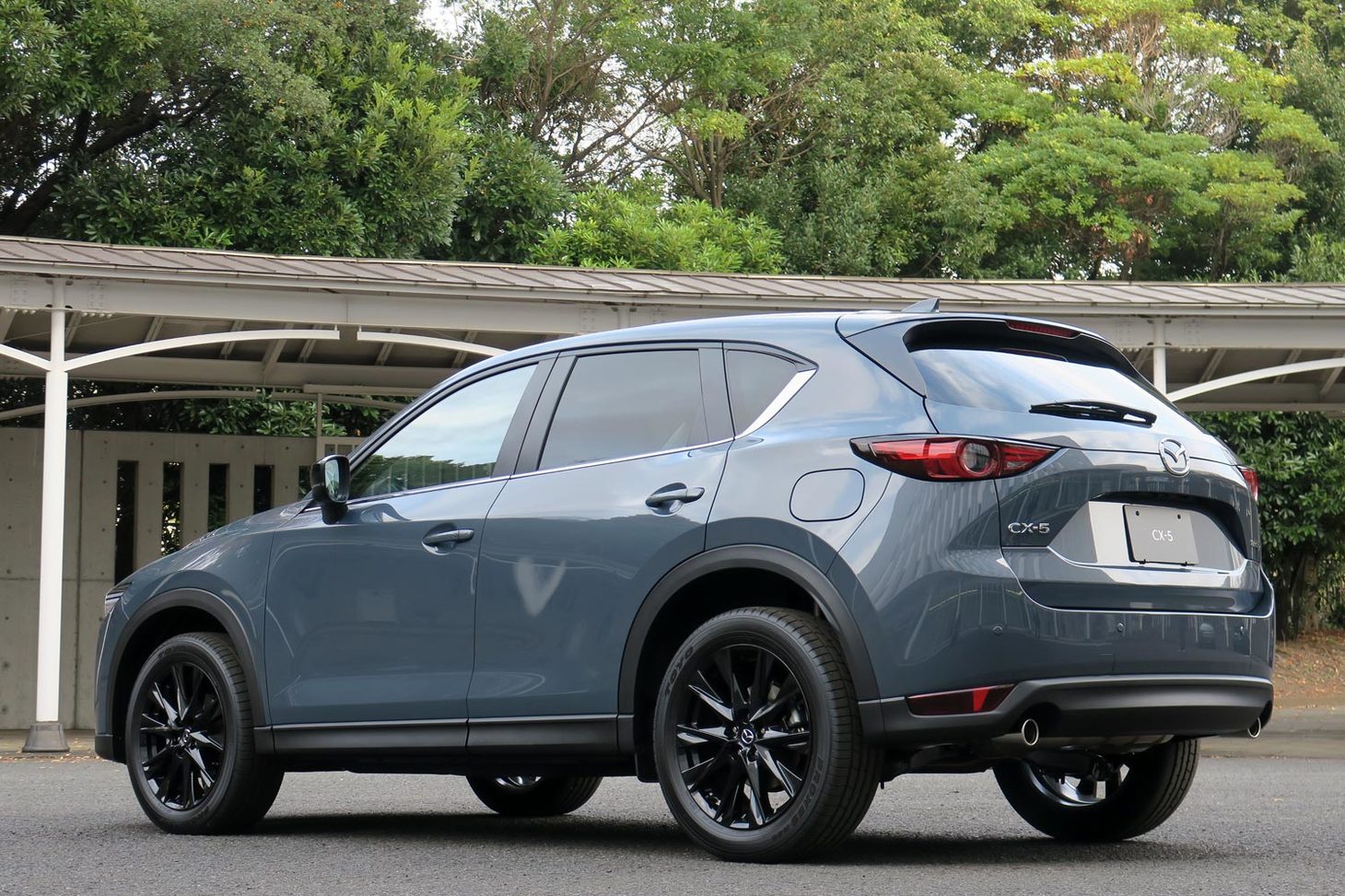 マツダ2／マツダ6／CX-5／CX-8ブラックトーンエディション 内装・外装など70枚 【画像・写真】 - webCG