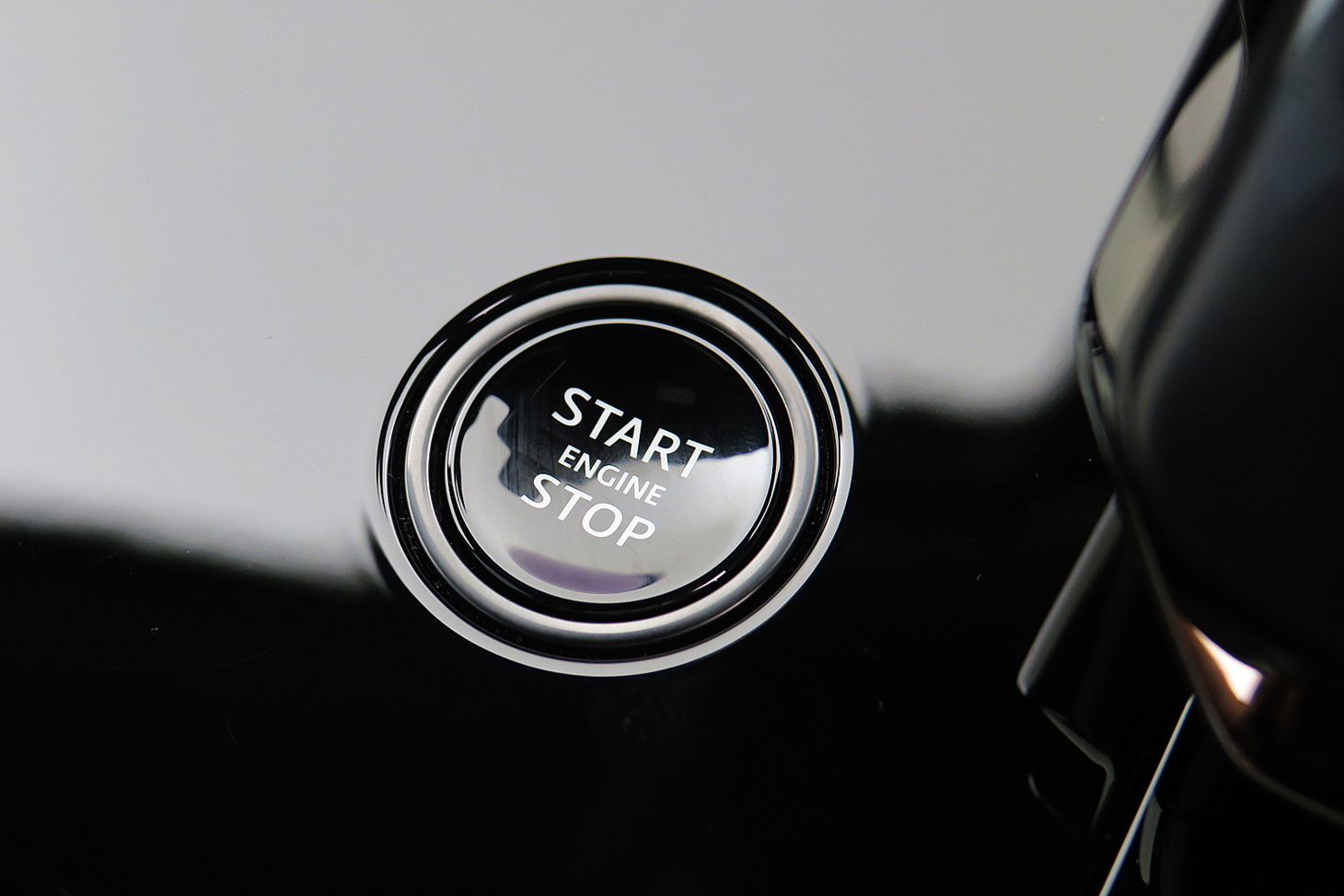 レンジローバー・スポーツSVエディションワン 内装・外装など75枚 【画像・写真】 - webCG