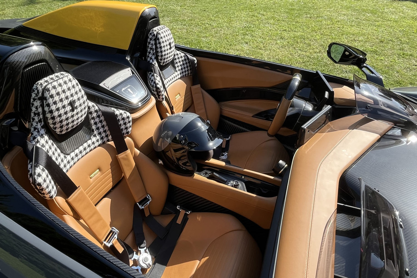 ピニンファリーナ・バティスタ チンクアンタチンクエ／B95 内装・外装など85枚 【画像・写真】 - webCG