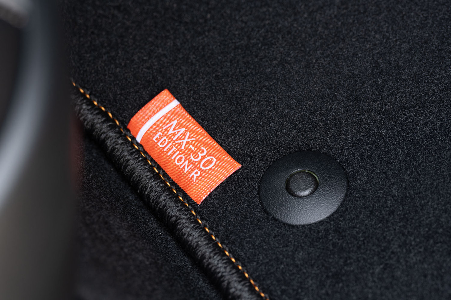 マツダMX-30ロータリーEV／MX-30ロータリーEVエディションR 内装・外装など35枚 【画像・写真】 - webCG