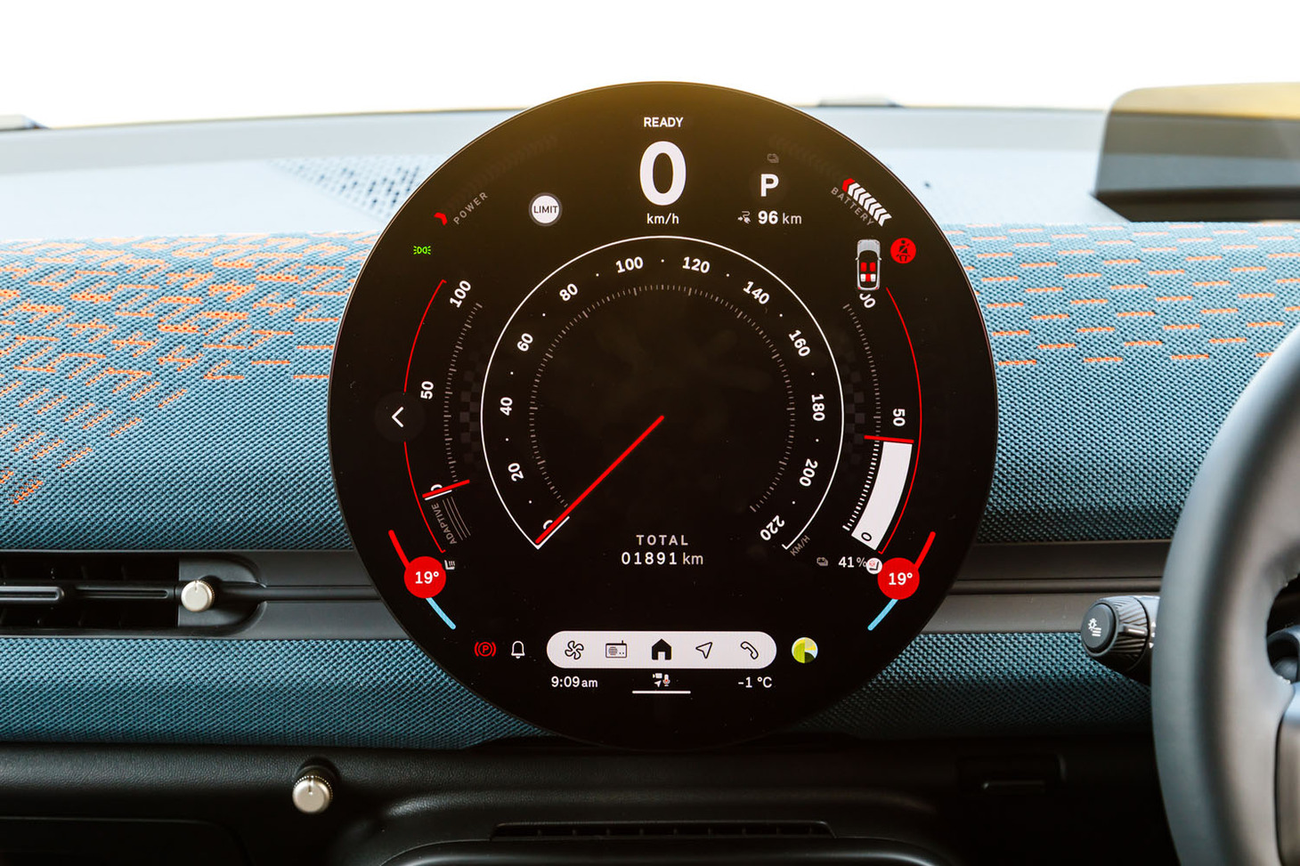 MINIエースマンSE（FWD）【試乗記】 の画像20枚 - webCG