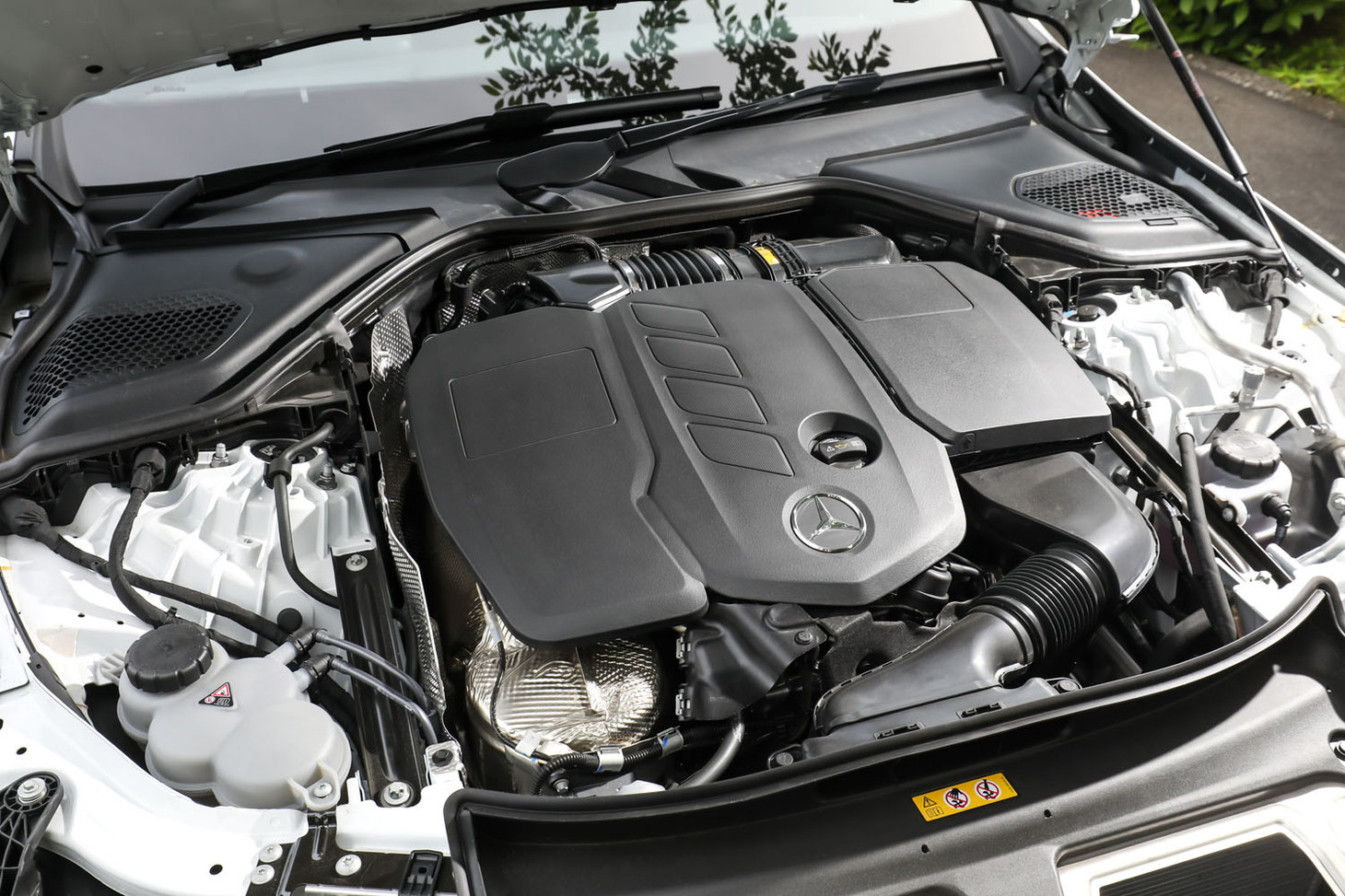 メルセデス・ベンツE220dアバンギャルド（前編） の画像13枚 - webCG