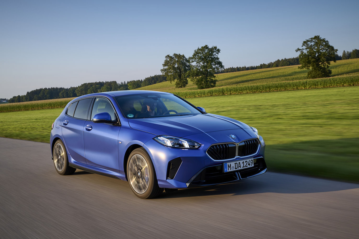 BMW 120（FF/7AT）／M135 xDrive（4WD/7AT）【海外試乗記】 の画像21枚 - webCG