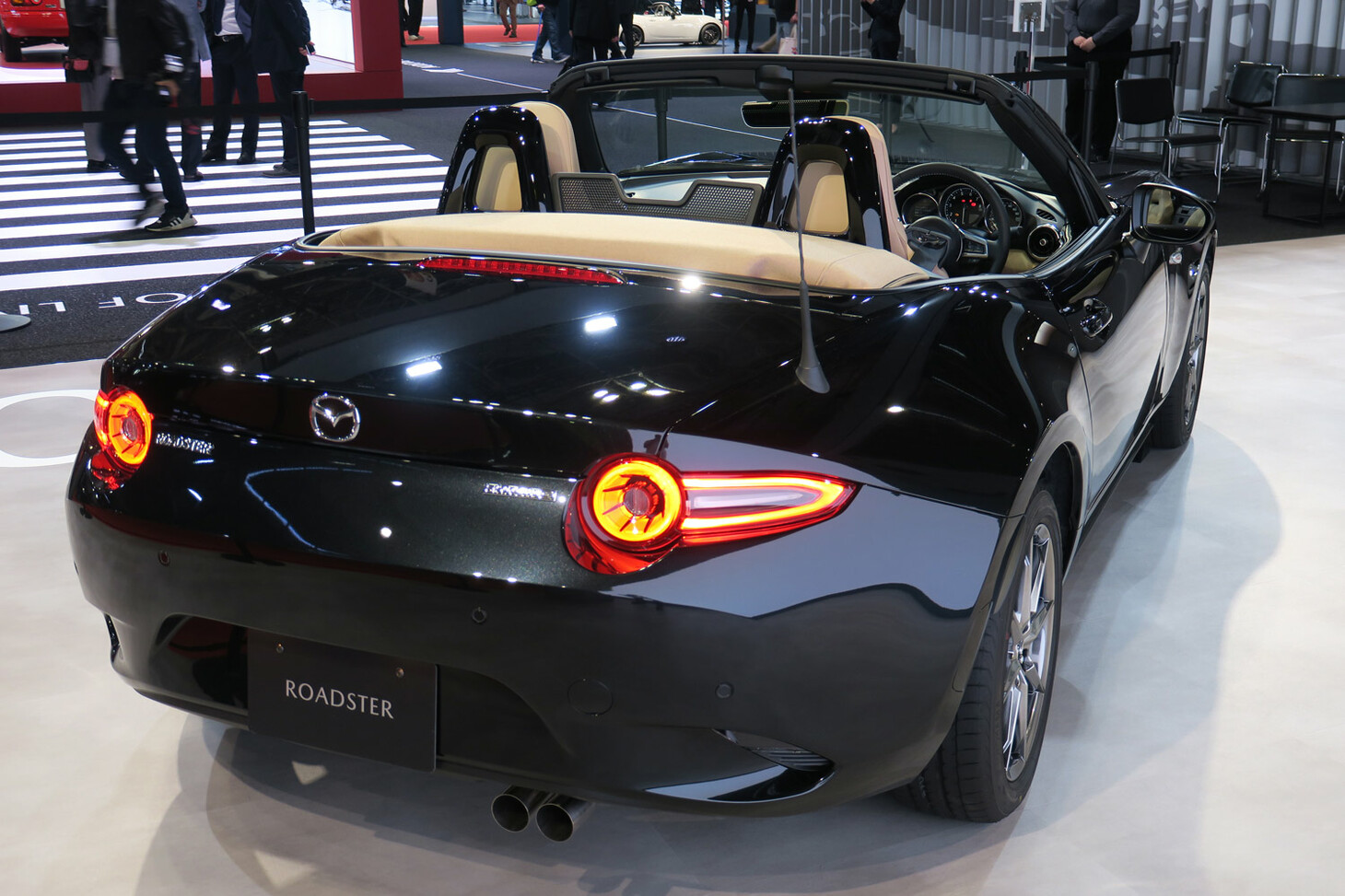 ジャパンモビリティショー2023（マツダ・ロードスター一部改良モデル 他） 内装・外装など77枚 【画像・写真】 - webCG