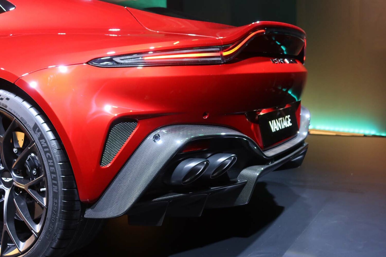 アストンマーティン・ヴァンテージ 内装・外装など36枚 【画像・写真】 - webCG