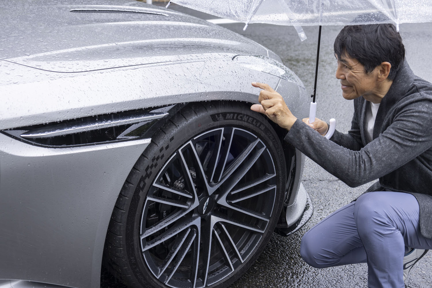 アストンマーティンDB12ヴォランテ（後編） の画像12枚 - webCG