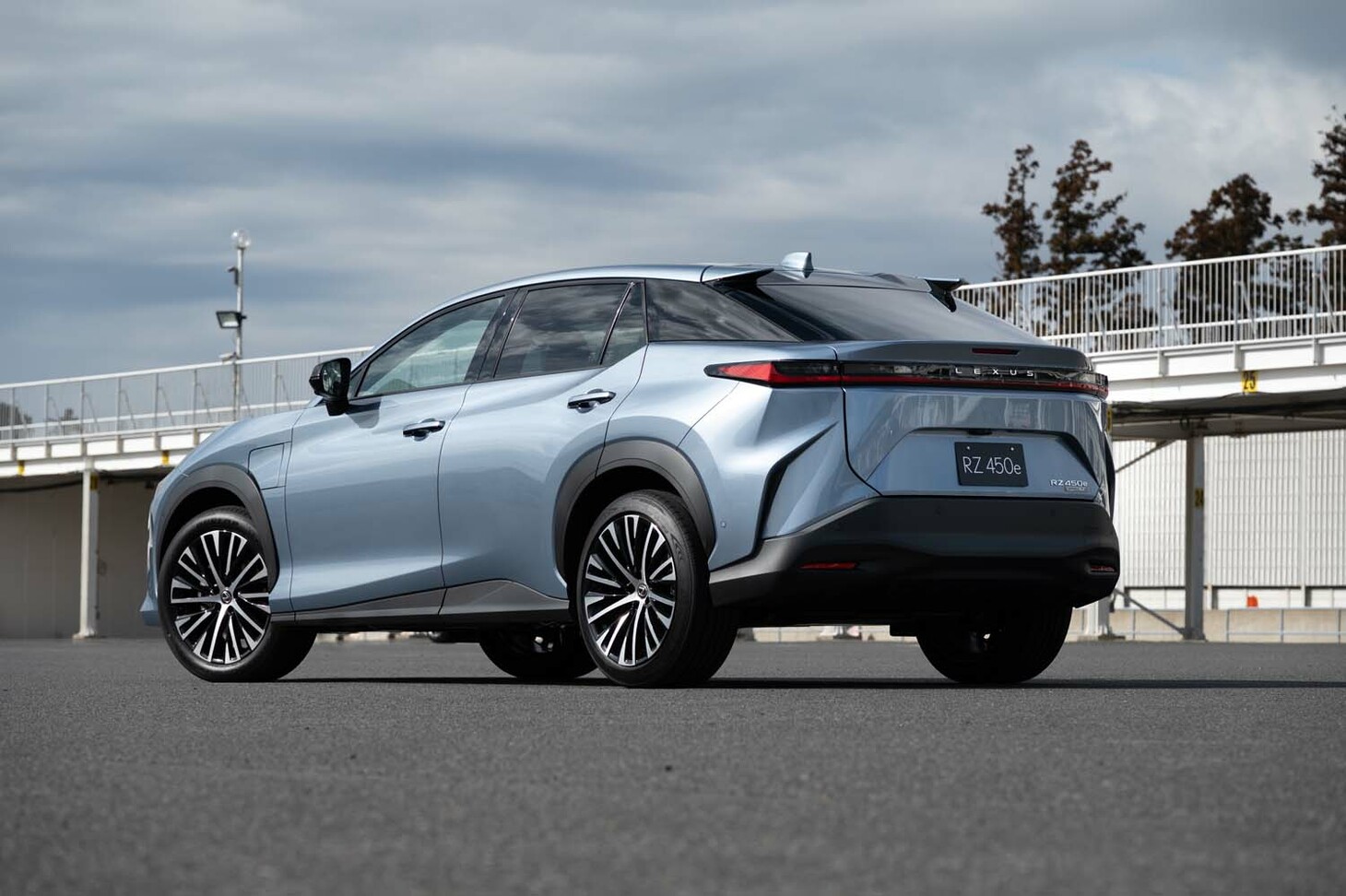 レクサスRZ450eプロトタイプ（4WD）【試乗記】 の画像18枚 - webCG