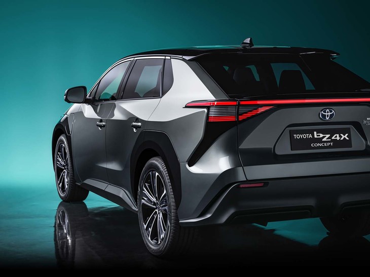 トヨタbZ4X 内装・外装など16枚 【画像・写真】 - webCG