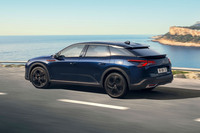 専用の内外装がポイント 特別仕様車「シトロエンC5 X HYPNOSプラグインハイブリッド」発売 【ニュース】 - webCG