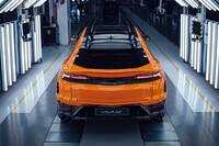 プラグインハイブリッドのスーパーSUV「ランボルギーニ・ウルスSE」がデビュー 【ニュース】 - webCG