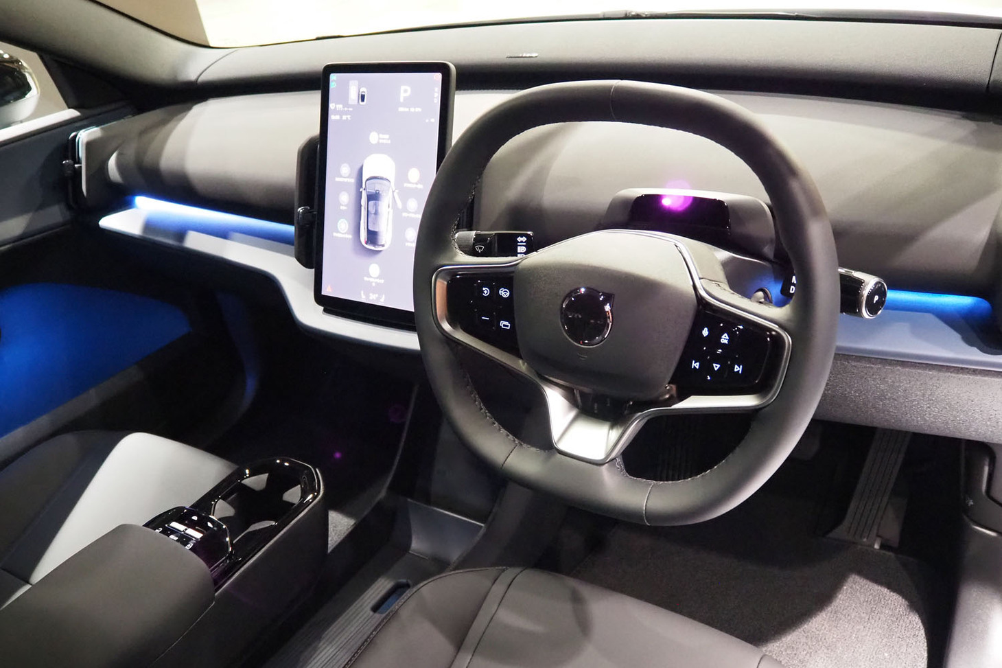 ボルボEX30クロスカントリー 内装・外装など80枚 【画像・写真】 - webCG