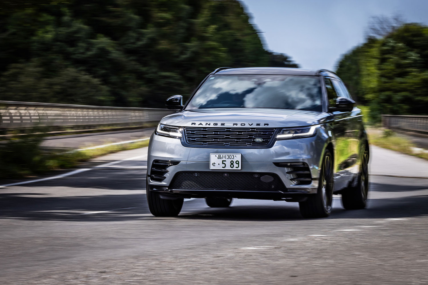 レンジローバー・ヴェラール ダイナミックHSE D200 (4WD/8AT)【試乗記】 カタチは乗り味を表す - webCG