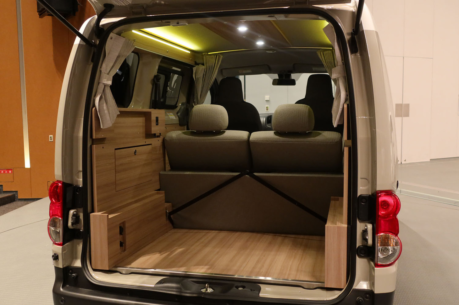 日産NV200バネットMYROOM 内装・外装など75枚 【画像・写真】 - webCG