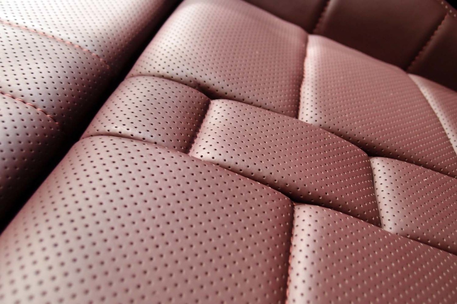 DS 9 内装・外装など48枚 【画像・写真】 - webCG