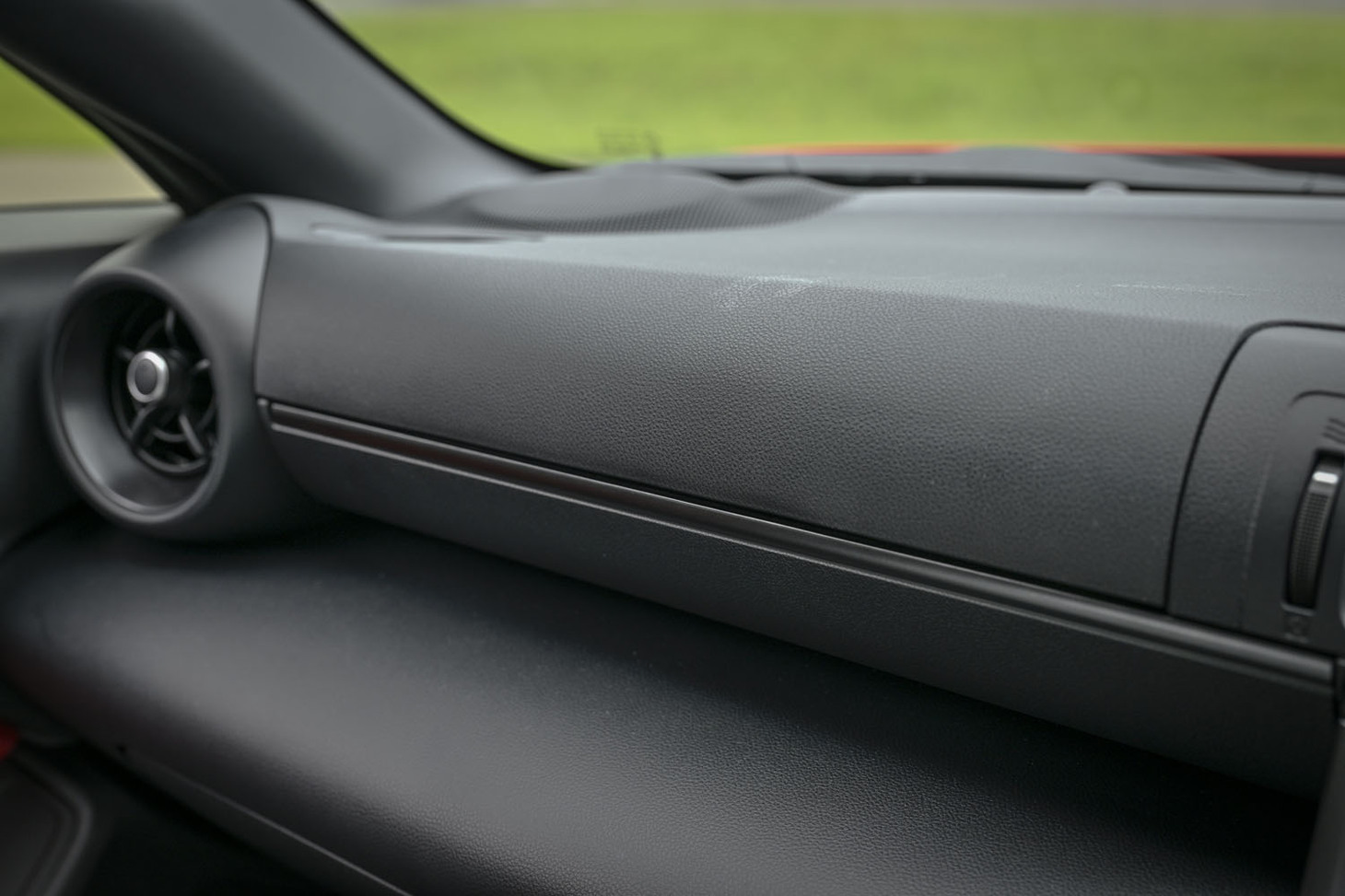 トヨタGR86 RZ“40th Anniversary limited” 内装・外装など59枚 【画像・写真】 - webCG