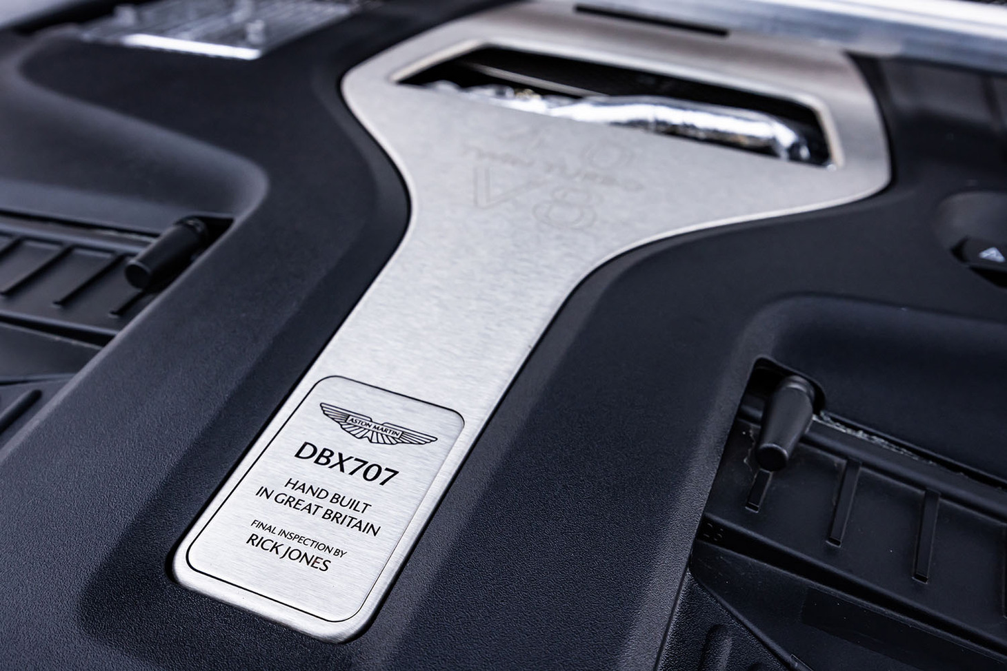 アストンマーティンDBX707（4WD/9AT）【試乗記】 の画像19枚 - webCG