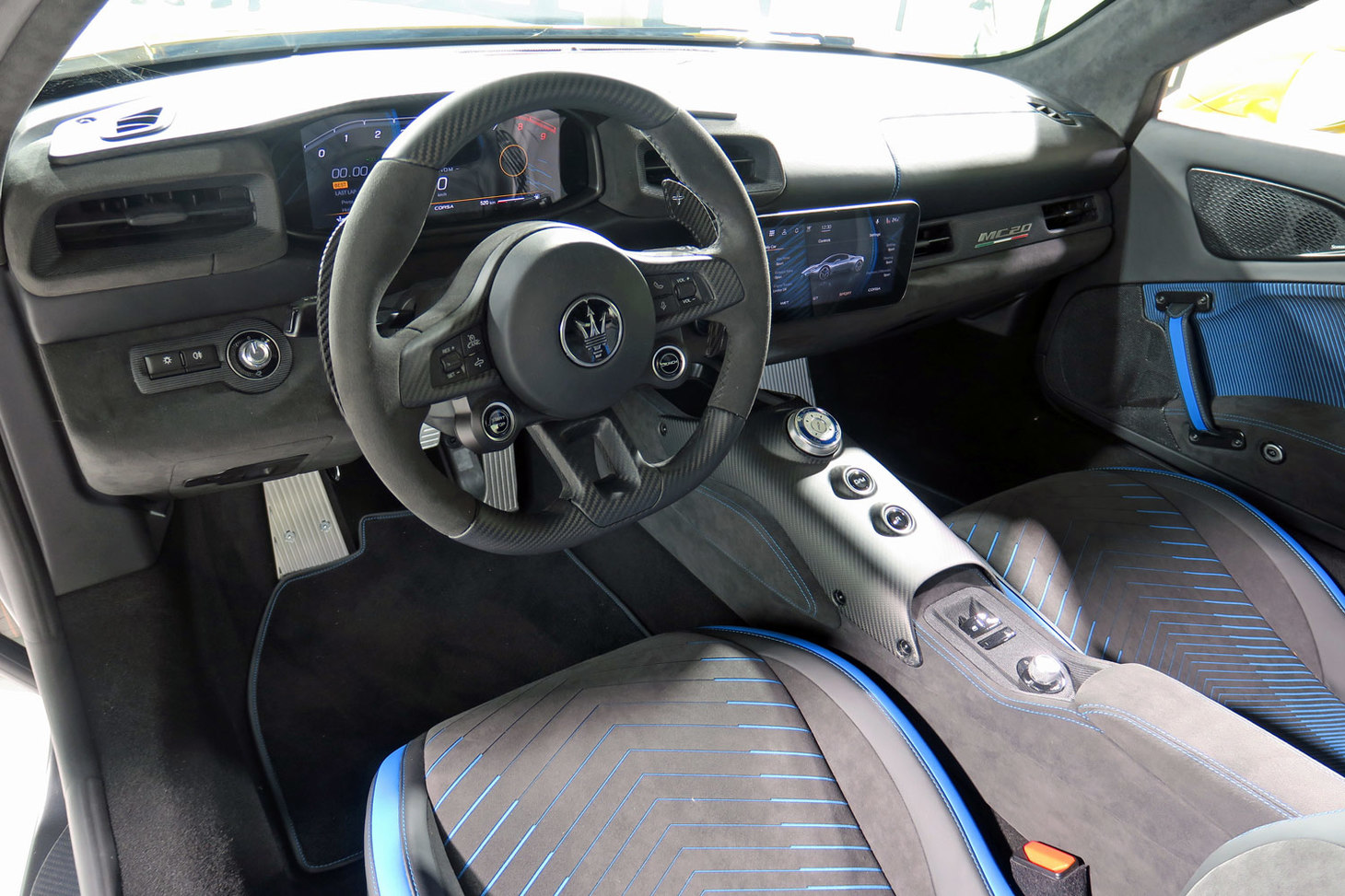 マセラティMC20 内装・外装など42枚 【画像・写真】 - webCG