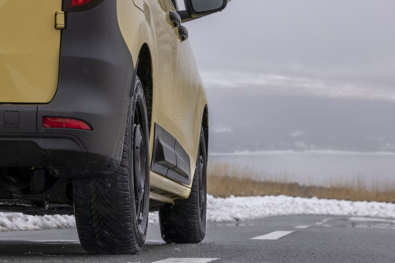 オールシーズンタイヤが人生を広げる 「クムホ・ソルウス4S HA32」という選択 【2024-2025 Winter webCGタイヤセレクション＜AD＞】 - webCG