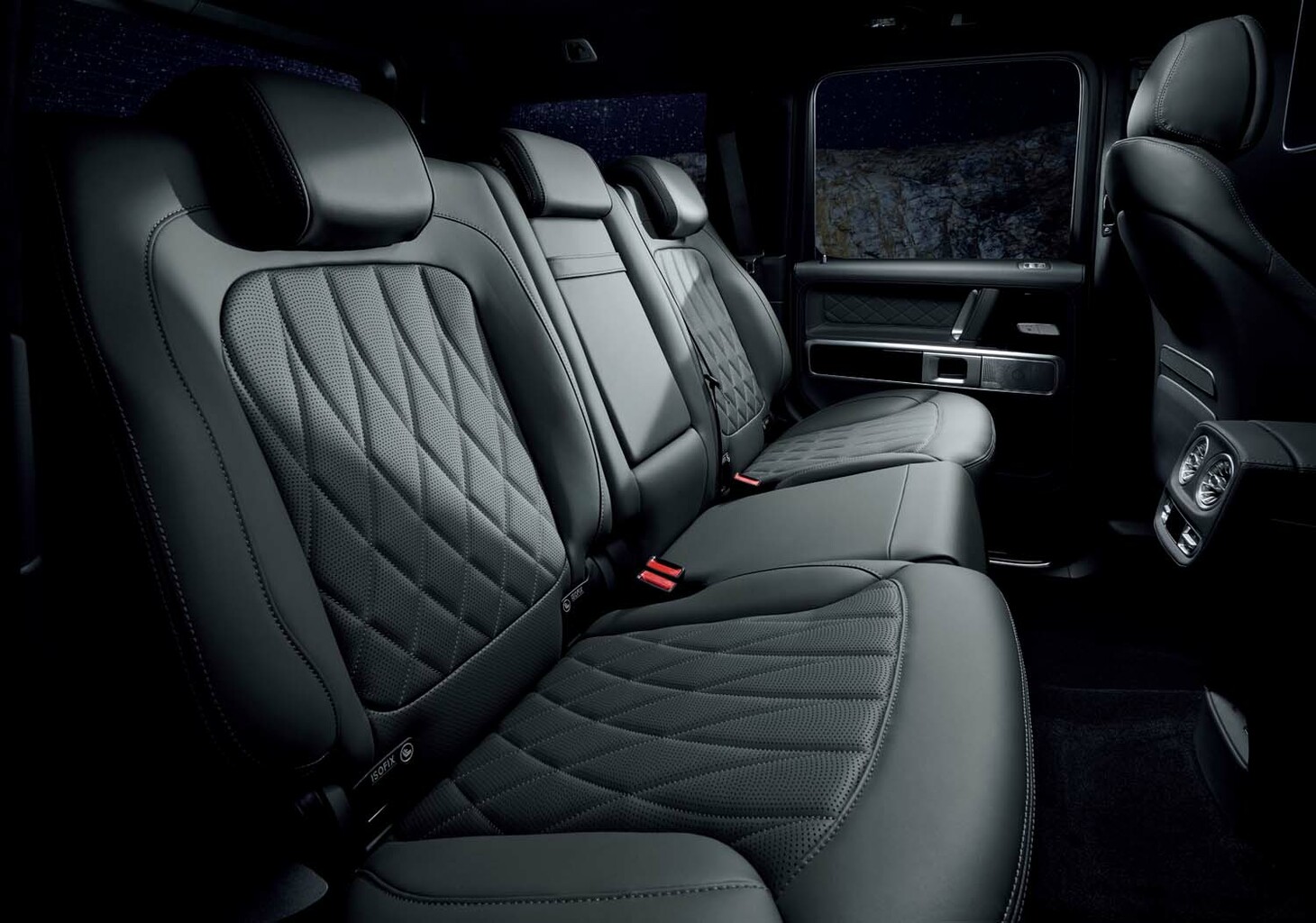 改良型「メルセデス・ベンツGクラス」発売 MBUXを初採用 【ニュース】 の画像7枚 - webCG