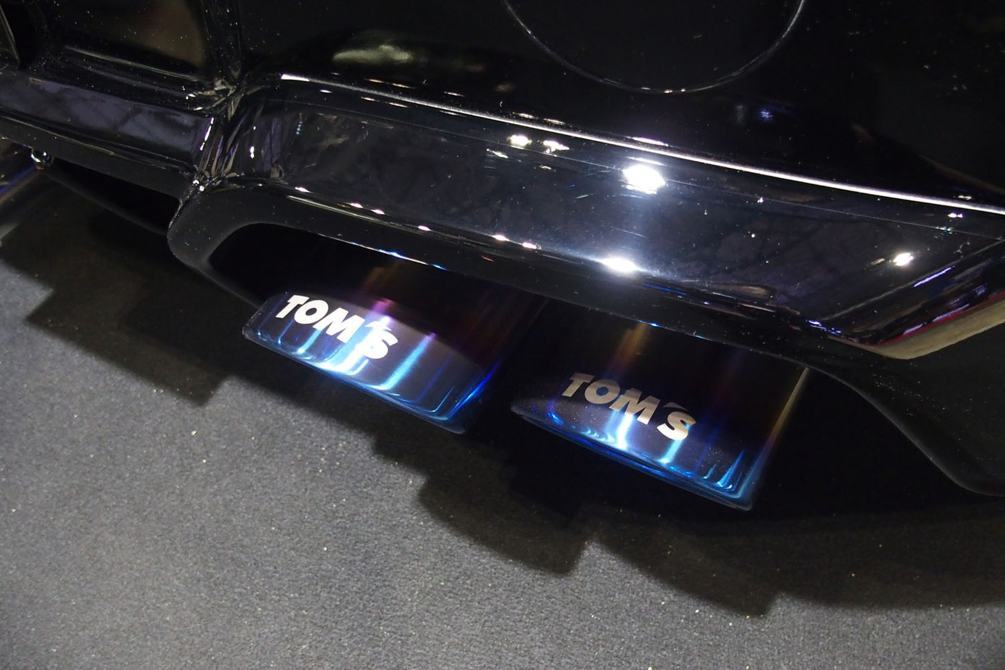 東京オートサロン2024（TOM’S） 内装・外装など50枚 【画像・写真】 - webCG