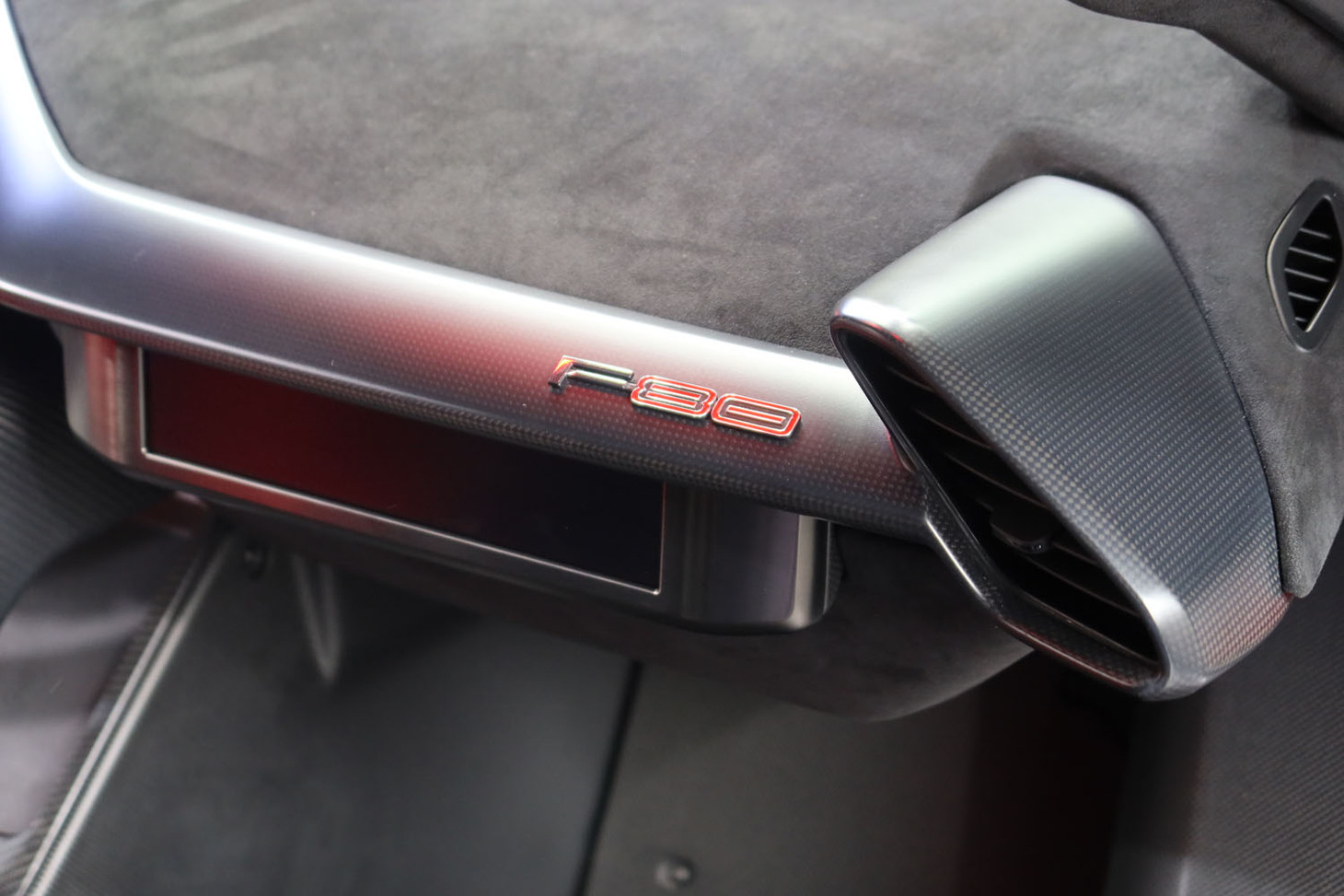 フェラーリF80 内装・外装など66枚 【画像・写真】 - webCG