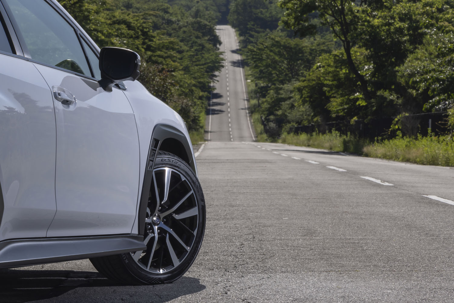 スポーツセダンで味わう「KUMHO ECSTA PS71」の神髄 【世界が認めたKUMHOのパフォーマンス＜PR＞】 - webCG