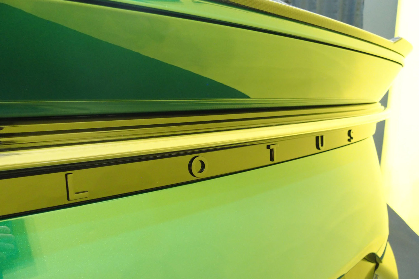 東京オートサロン2024（ロータス） 内装・外装など19枚 【画像・写真】 - webCG