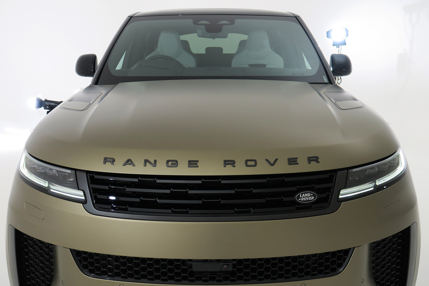 レンジローバー・スポーツSVエディションワン 内装・外装など75枚 【画像・写真】 - webCG