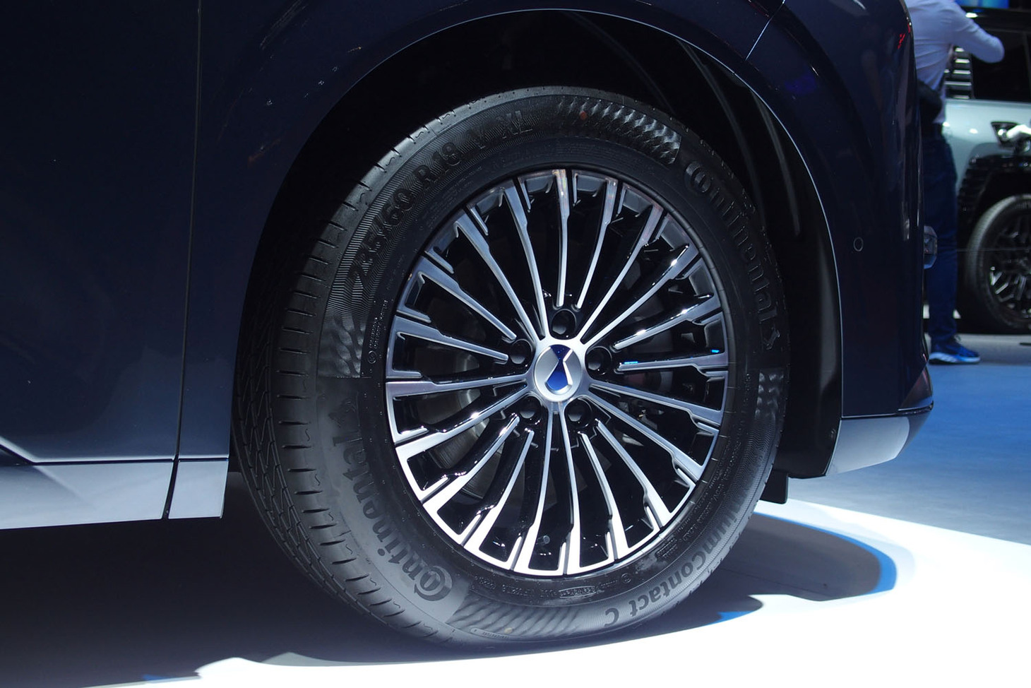 ジャパンモビリティショー2023（BYD、ヤンワンU8／デンツァD9） ビジュアル37枚 【画像・写真】 - webCG