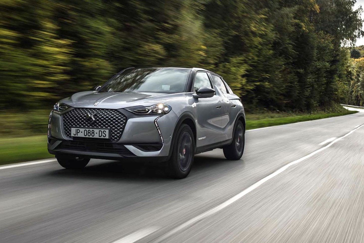 DS 3クロスバックE-TENSE／DS 7クロスバックE-TENSE 4×4【海外試乗記】 アバンギャルドも電動化 - webCG