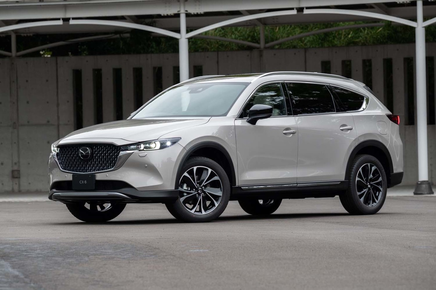 マツダが「CX-8」を大幅改良 新デザイン採用で質感アップ 【ニュース】 の画像9枚 - webCG