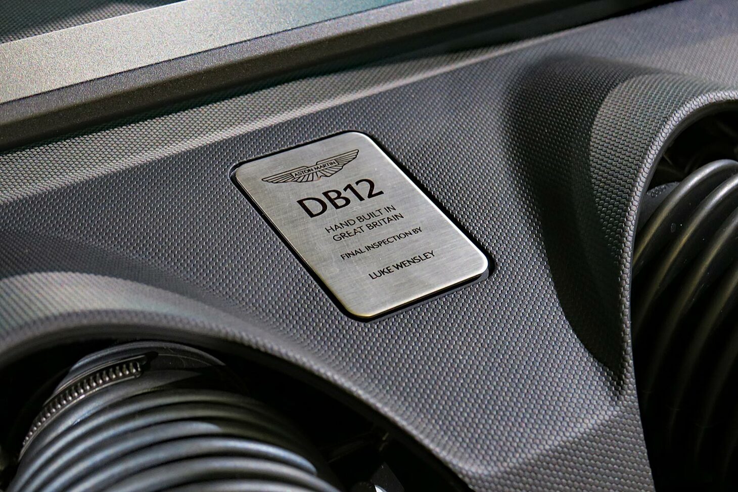 アストンマーティンDB12 内装・外装など65枚 【画像・写真】 - webCG