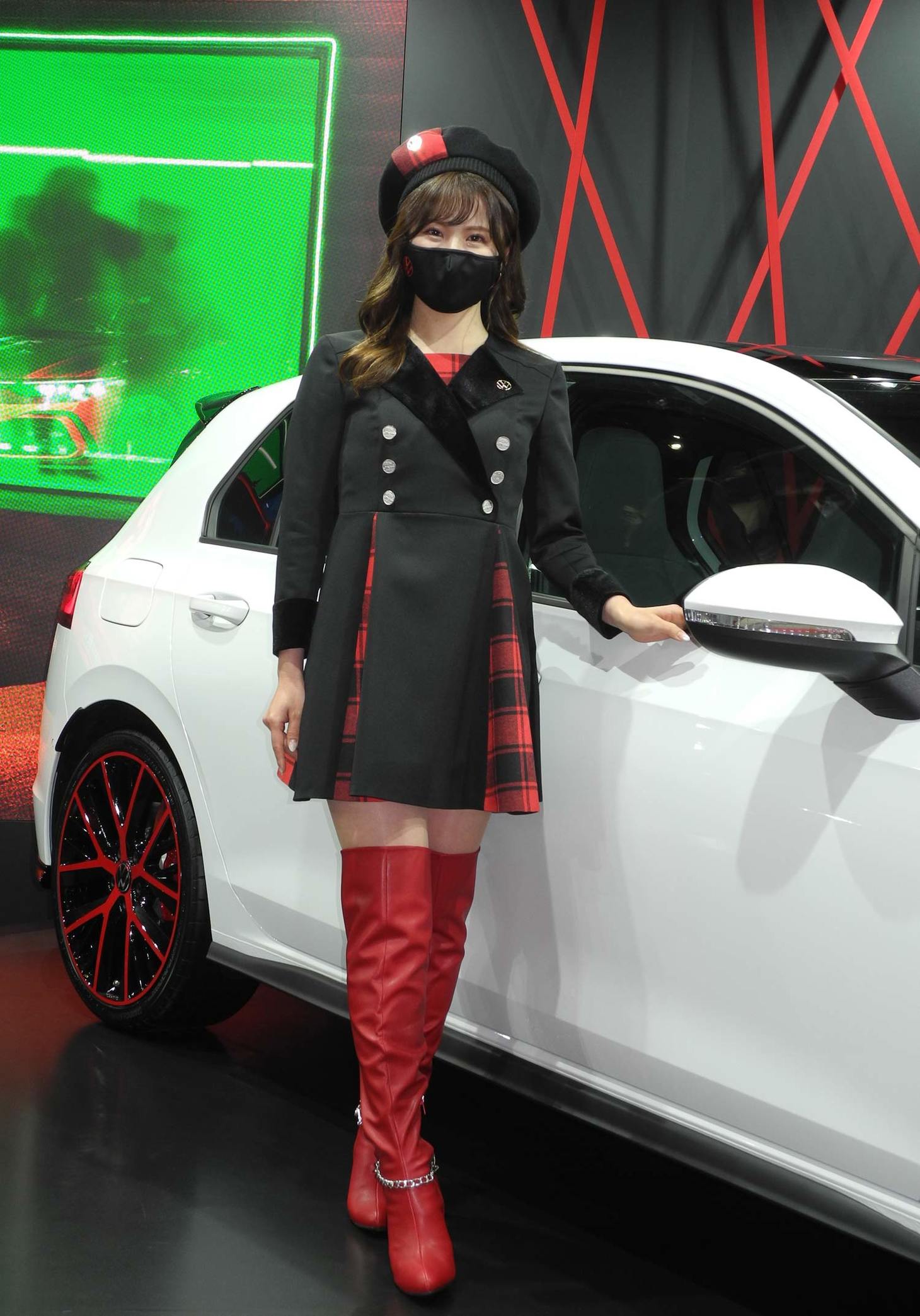 東京オートサロン2022コンパニオン名鑑（その4） ビジュアル18枚 【画像・写真】 - webCG