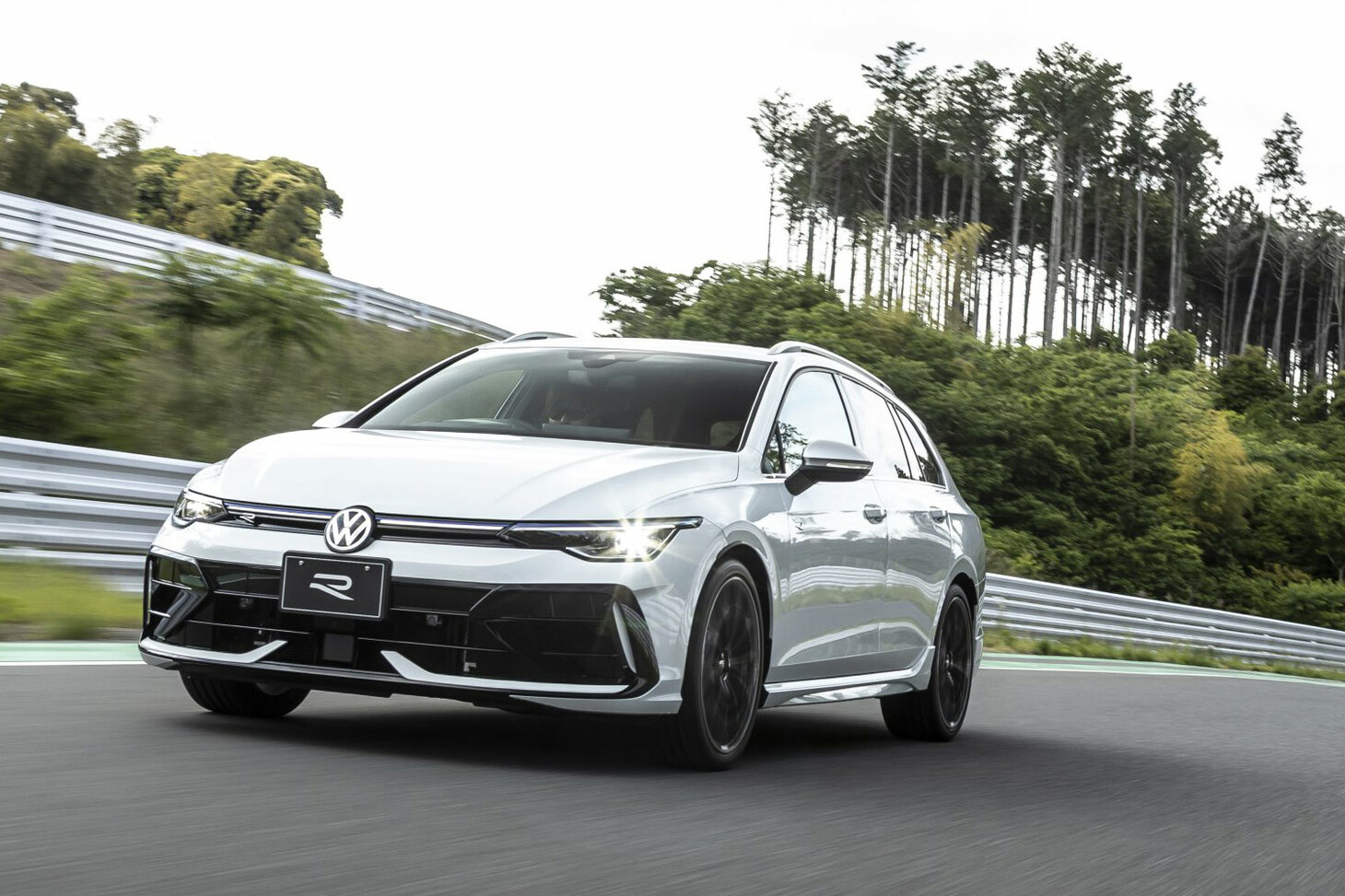 フォルクスワーゲン・ゴルフRヴァリアント／ゴルフR／ゴルフGTI【試乗記】 の画像26枚 - webCG