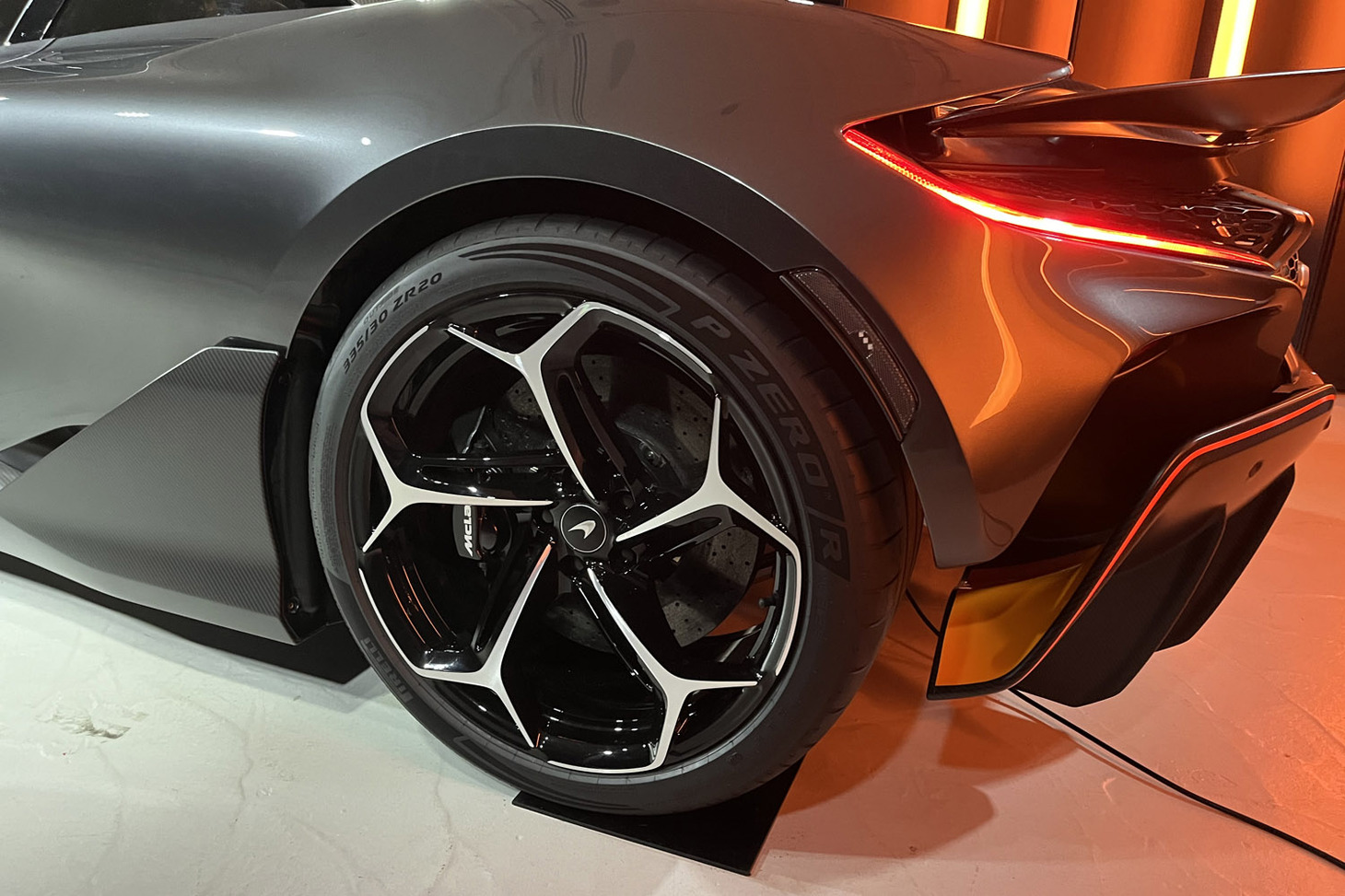 マクラーレンW1 内装・外装など60枚 【画像・写真】 - webCG