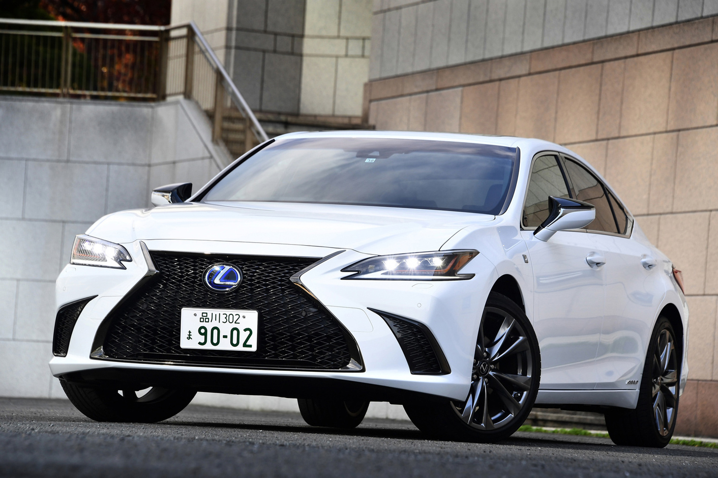 レクサスES300h“バージョンL”（FF/CVT）／ES300h“Fスポーツ”（FF/CVT）【試乗記】 の画像24枚 - webCG