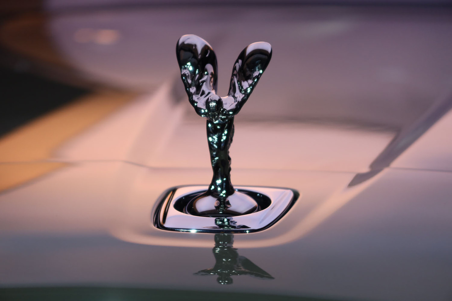 ロールス・ロイス・カリナン シリーズII 内装・外装など50枚 【画像・写真】 - webCG