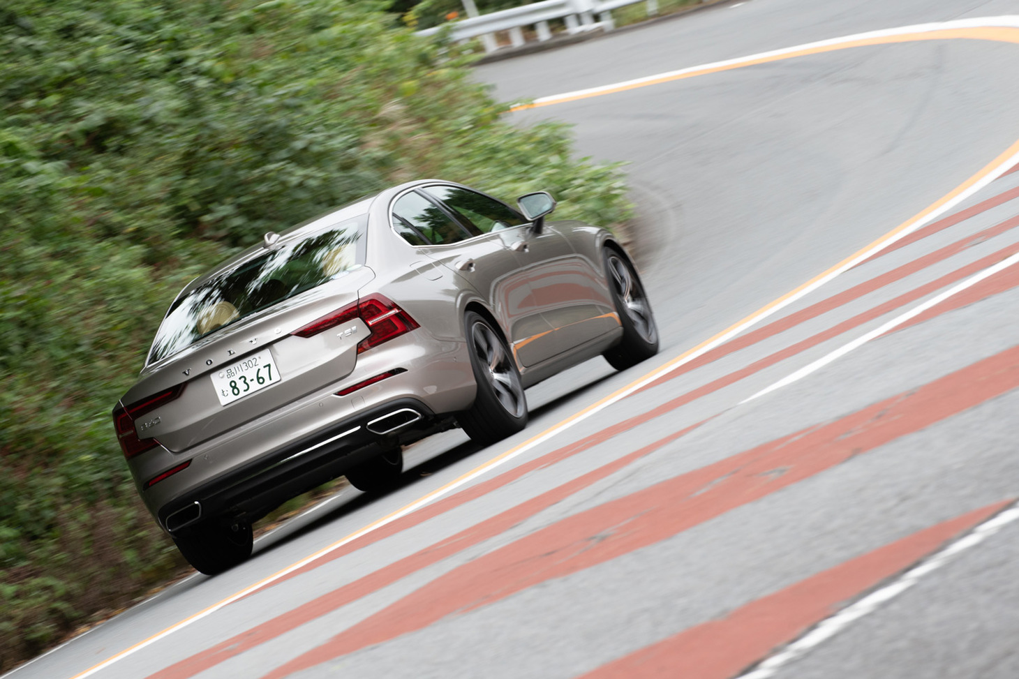 ボルボS60 T5インスクリプション（FF/8AT）【試乗記】 の画像20枚 - webCG