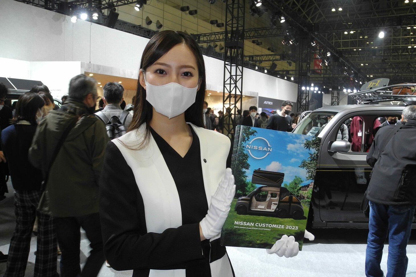 【東京オートサロン2023】 コンパニオン名鑑（その11） ビジュアル23枚 【画像・写真】 - webCG