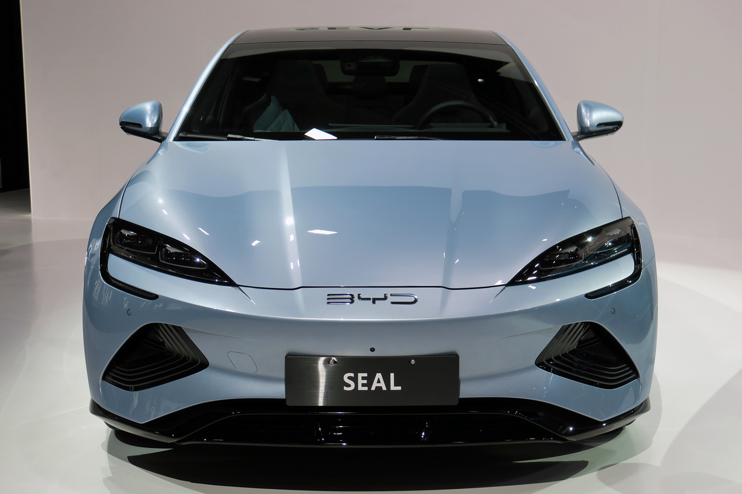 BYDアットスリー／ドルフィン／シール 内装・外装など103枚 【画像・写真】 - webCG