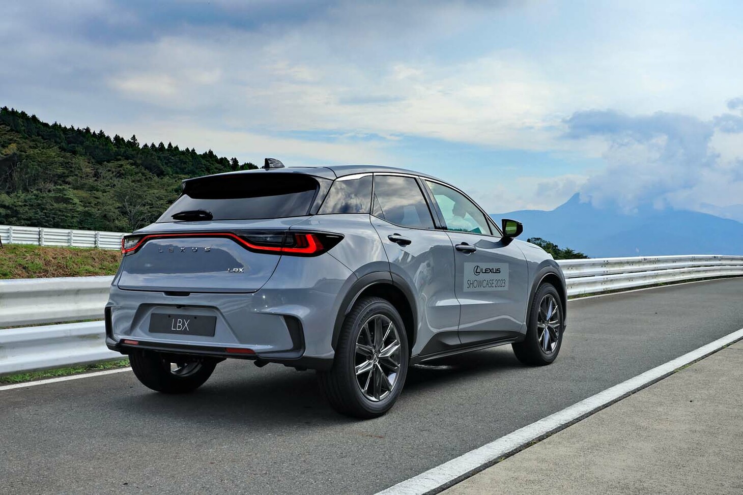 レクサスLBX“リラックス” プロトタイプ（FF/CVT）【試乗記】 の画像19枚 - webCG