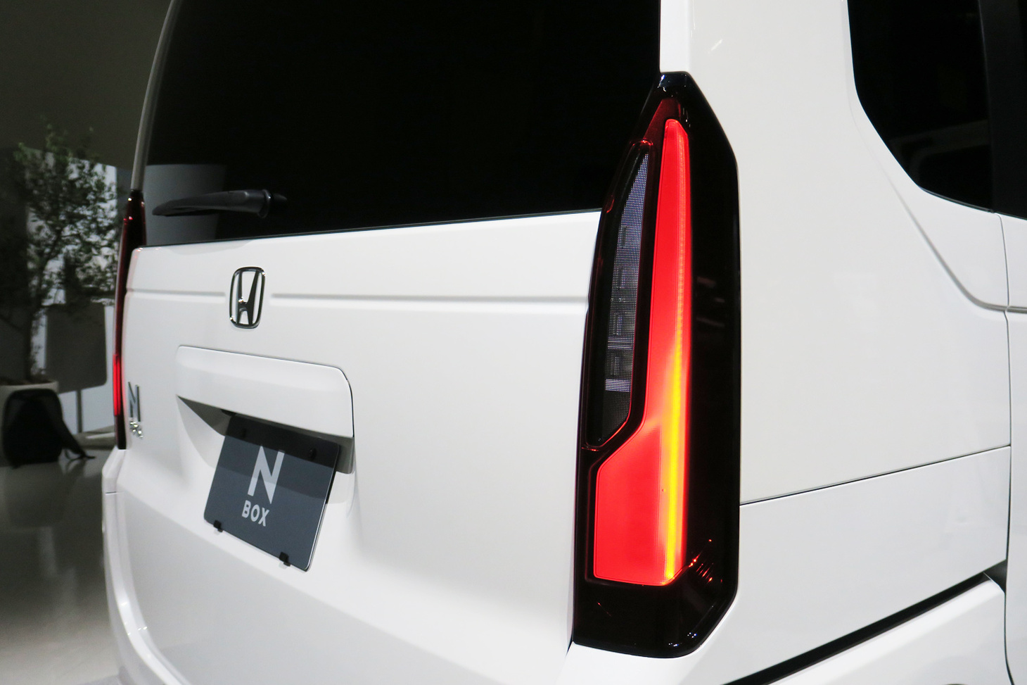 新型ホンダN-BOX／N-BOXカスタム 内装・外装など127枚 【画像・写真】 - webCG