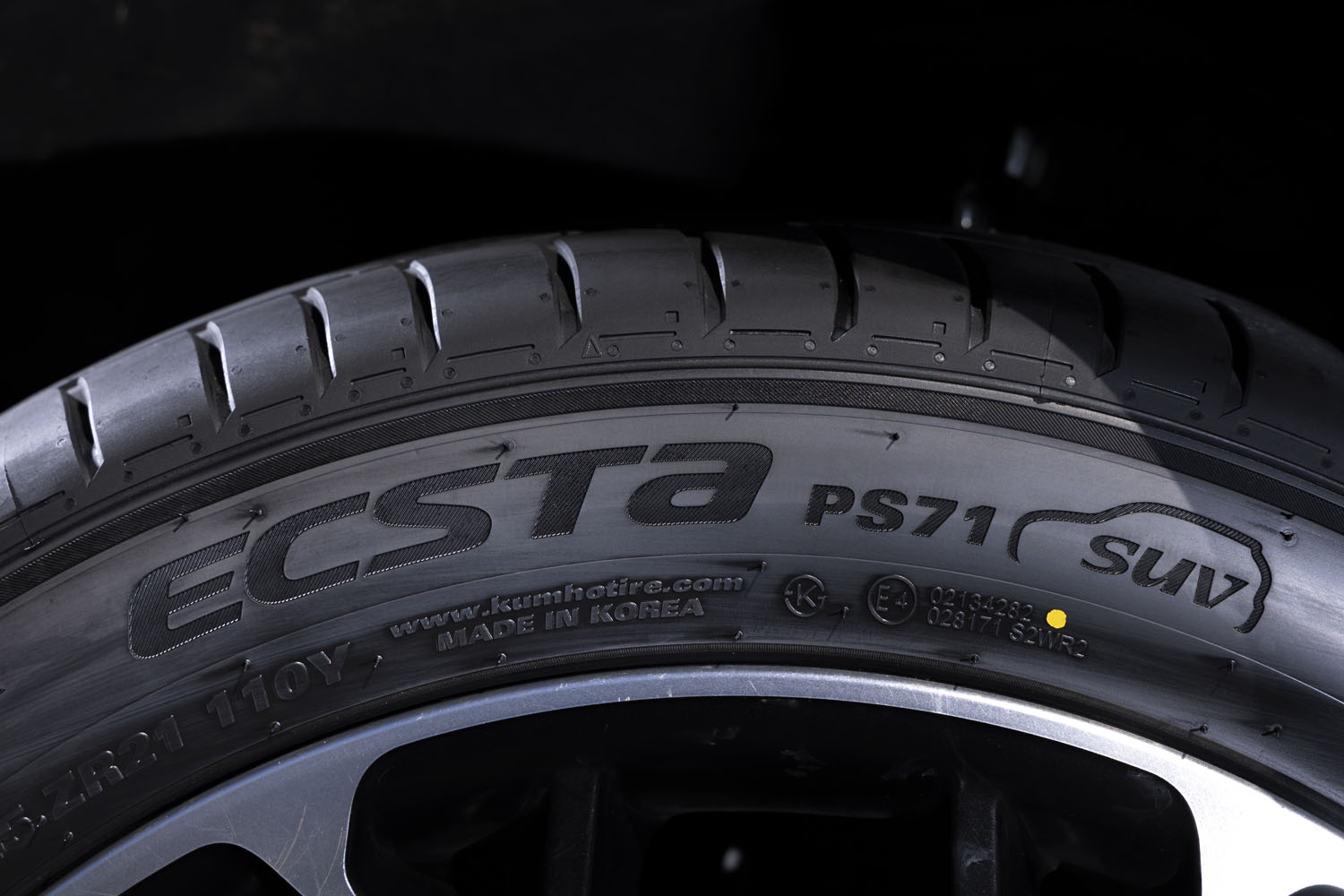 時代が求めた高性能 「クムホ・エクスタPS71 SUV」を試す 【2024 Spring webCGタイヤセレクション＜AD＞】 - webCG