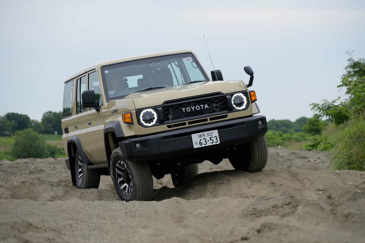 トヨタ・ランドクルーザー“70”AX（4WD/6AT）【試乗記】 の画像31枚 - webCG