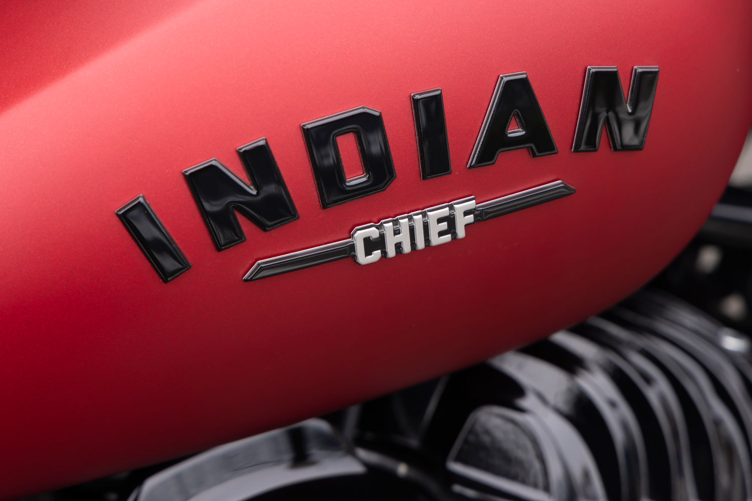 走りのアメリカンクルーザー「インディアン・スポーツチーフ」を知る・試す 【比類なきパフォーマンスとヘリテージ Indian Sport Chiefの真価＜AD＞】 - webCG