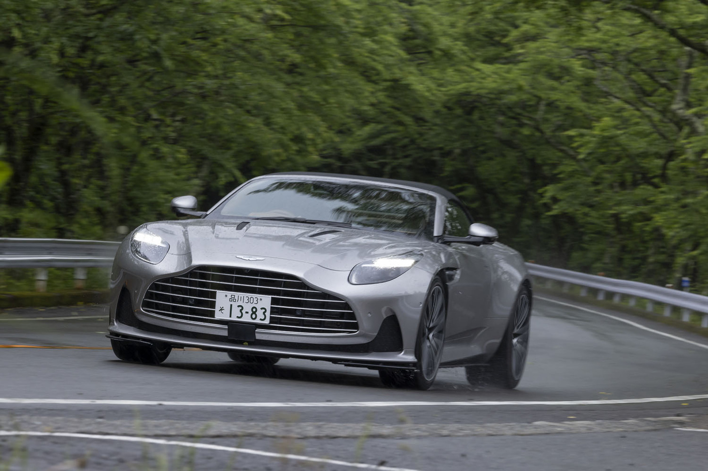 アストンマーティンDB12ヴォランテ（前編） の画像12枚 - webCG