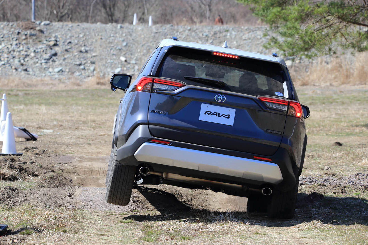 トヨタRAV4アドベンチャー（4WD/CVT）／RAV4ハイブリッドG（4WD/CVT）【試乗記】 の画像22枚 - webCG