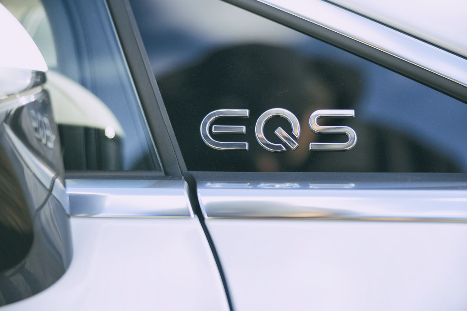 新しい「メルセデス・ベンツ EQS」で真のラグジュアリーを堪能する 【メルセデスの高級サルーン EQSに乗るということ＜AD＞】 - webCG